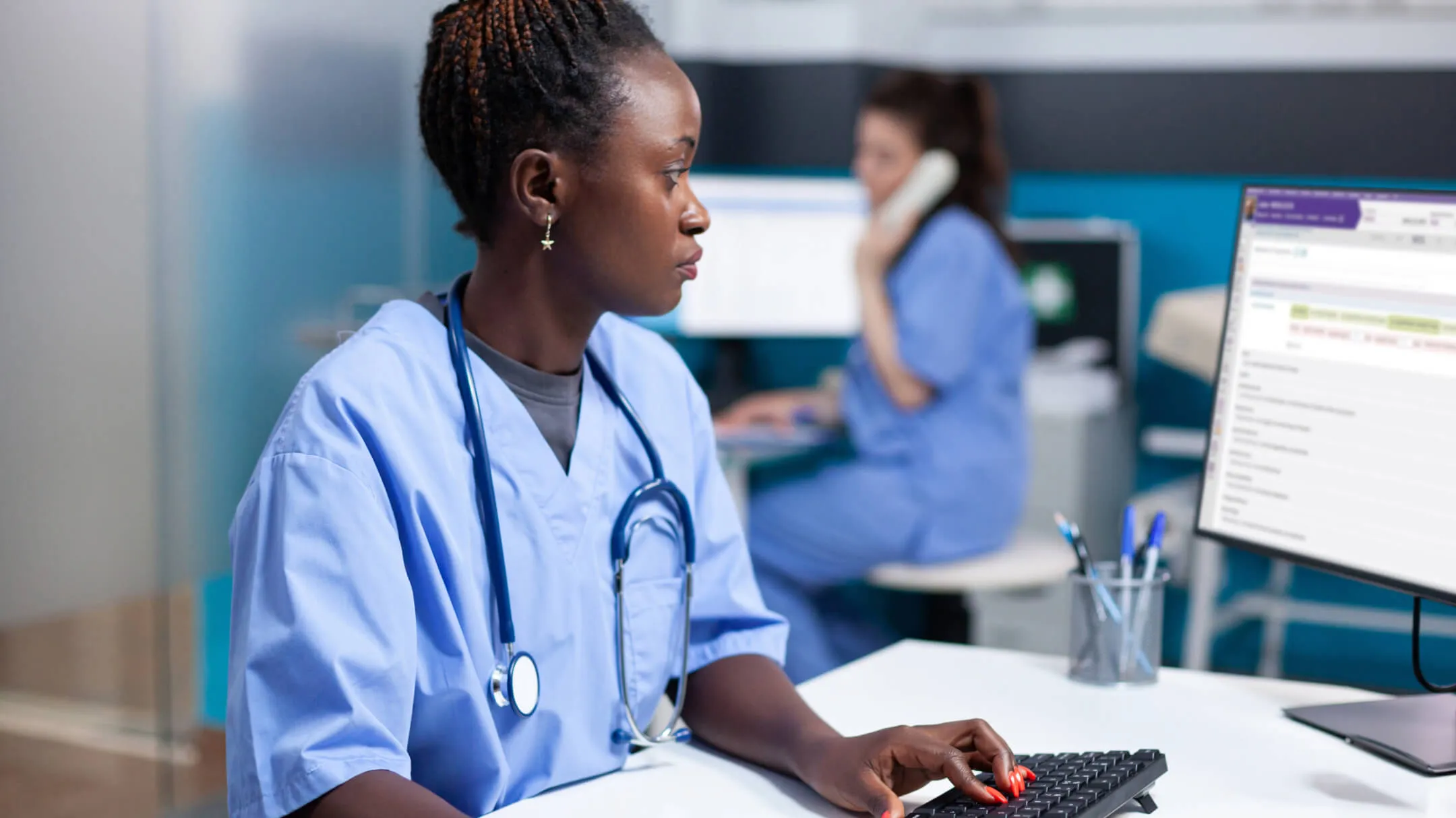 How AI-Native EHRs Help Practice Management | athenahealth